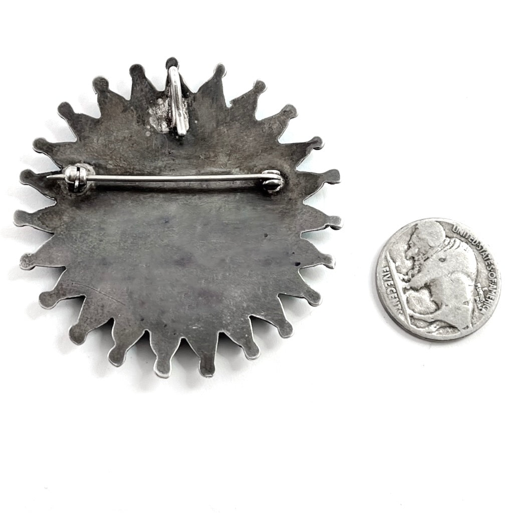 Knifewing Pin/PendantJohn Gordon Leak – Vicki Turbeville